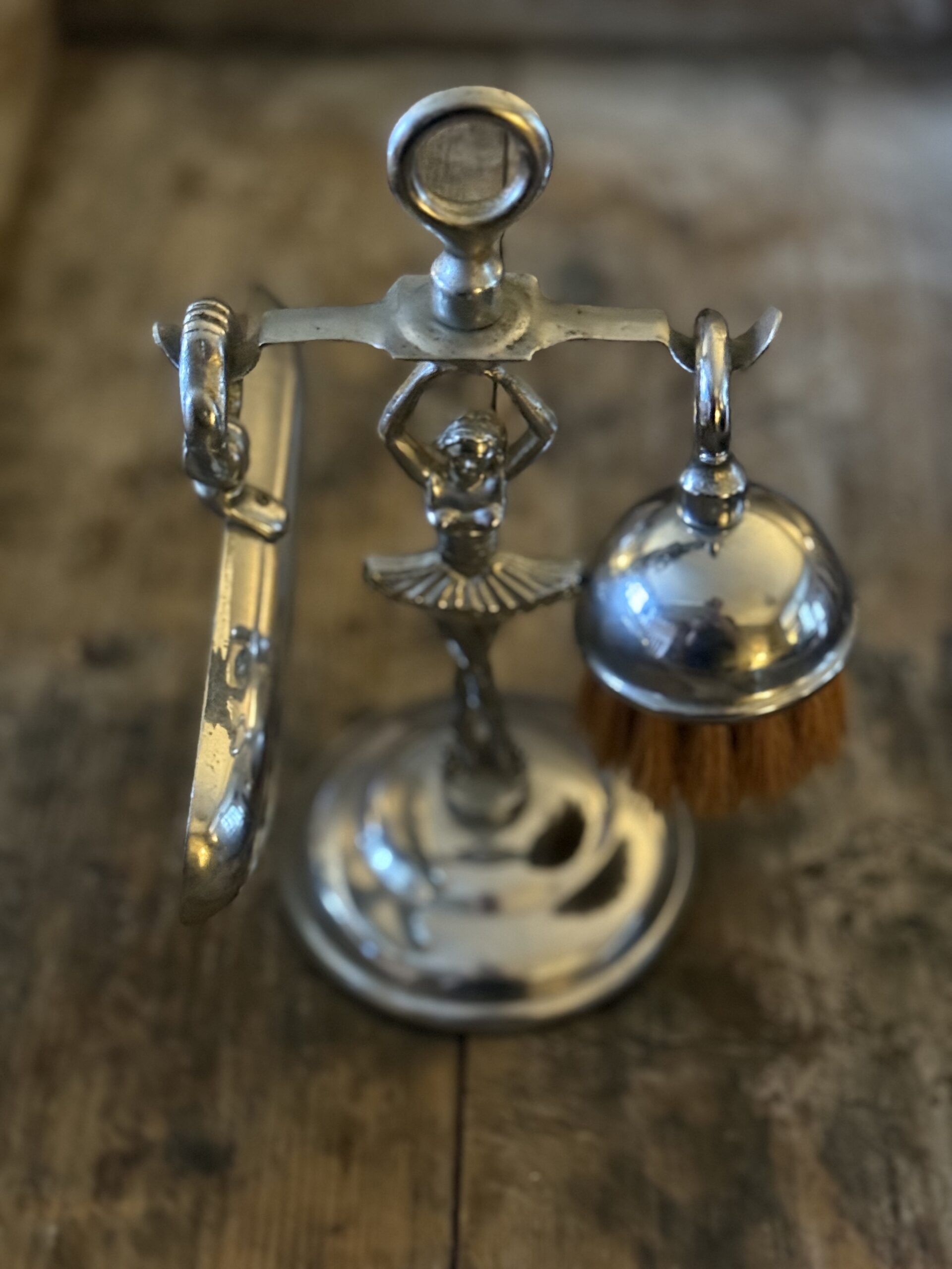 Art Deco Crumb & Pan Set - Grace Jenkins Home